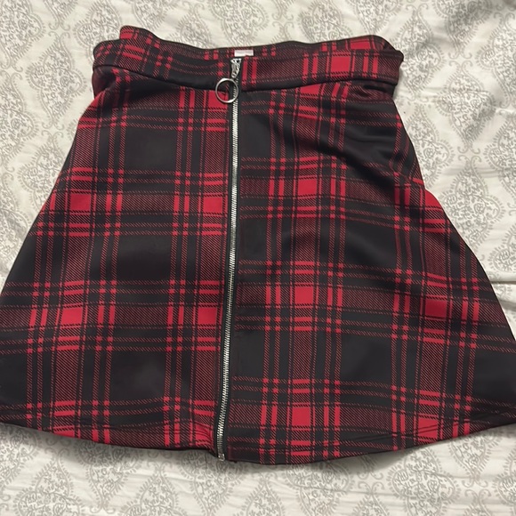 Hot Topic | Skirts | Hot Topic Emo Goth School Girl Red Plaid Skirt ...
